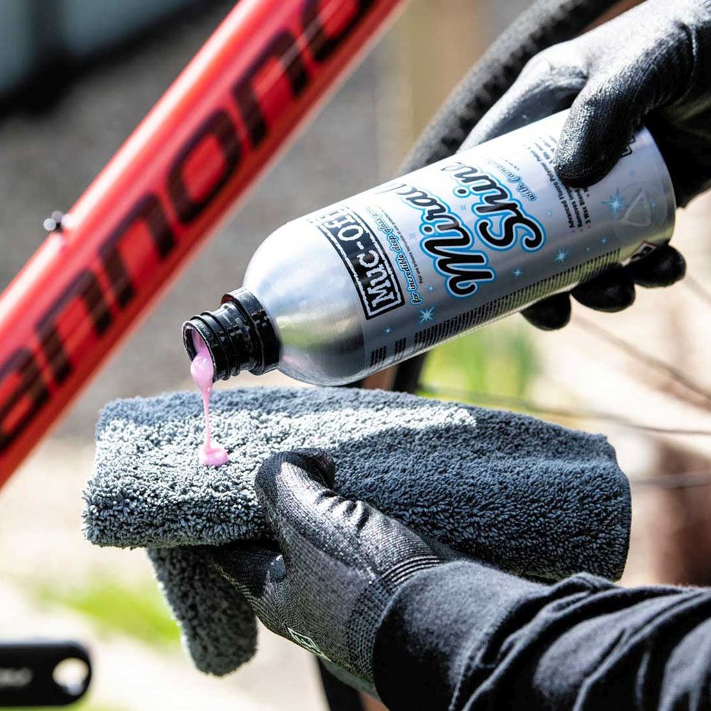 Muc-Off Miracle Shine Motorcycle Polish (500ml) - Moore Speed Racing