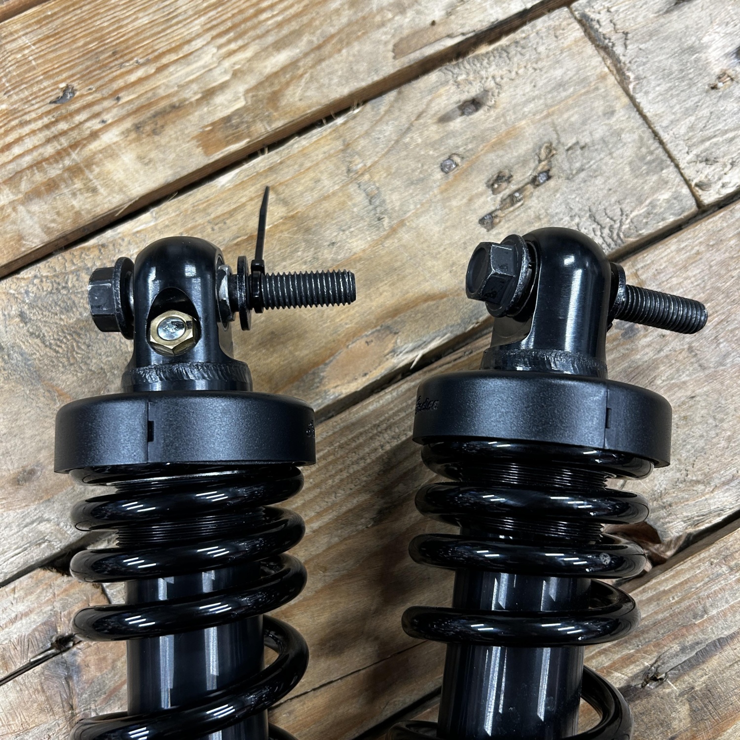 Indian Scout Bobber Shock in Cruiser Black Pair - Moore Speed Racing
