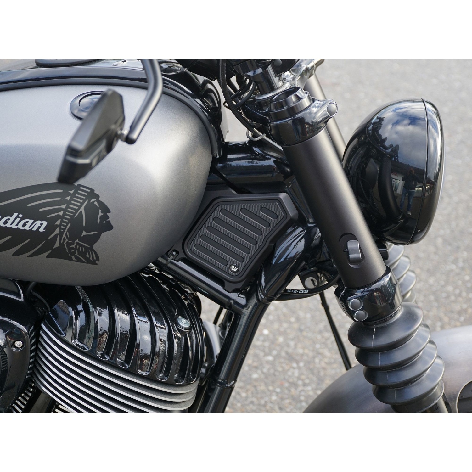 Wunderkind Cover Frame Triangle Steering Head For Indian Chief - Moore ...