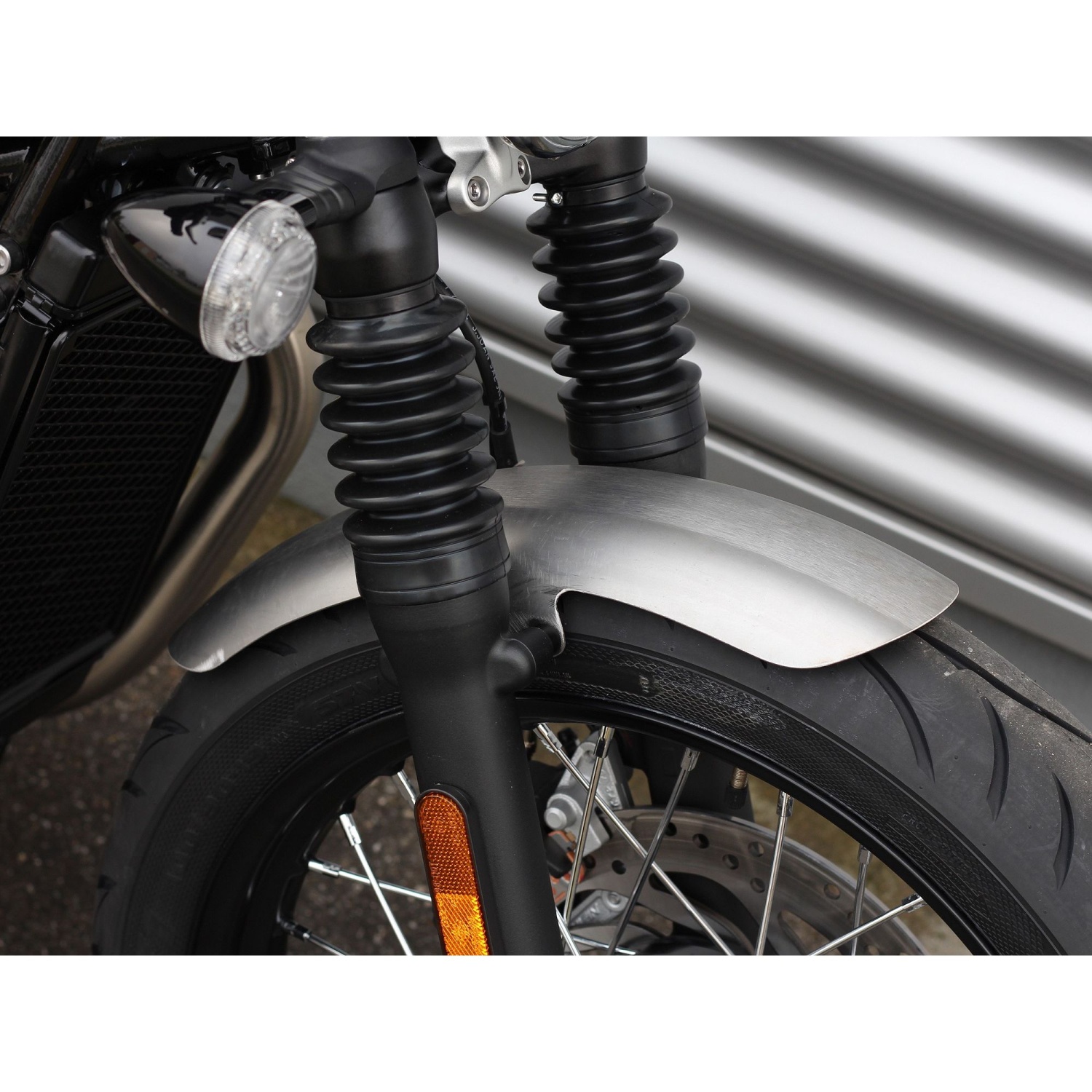 Wunderkind Metal Front 16" Fender For Triumph Bobber - Moore Speed Racing