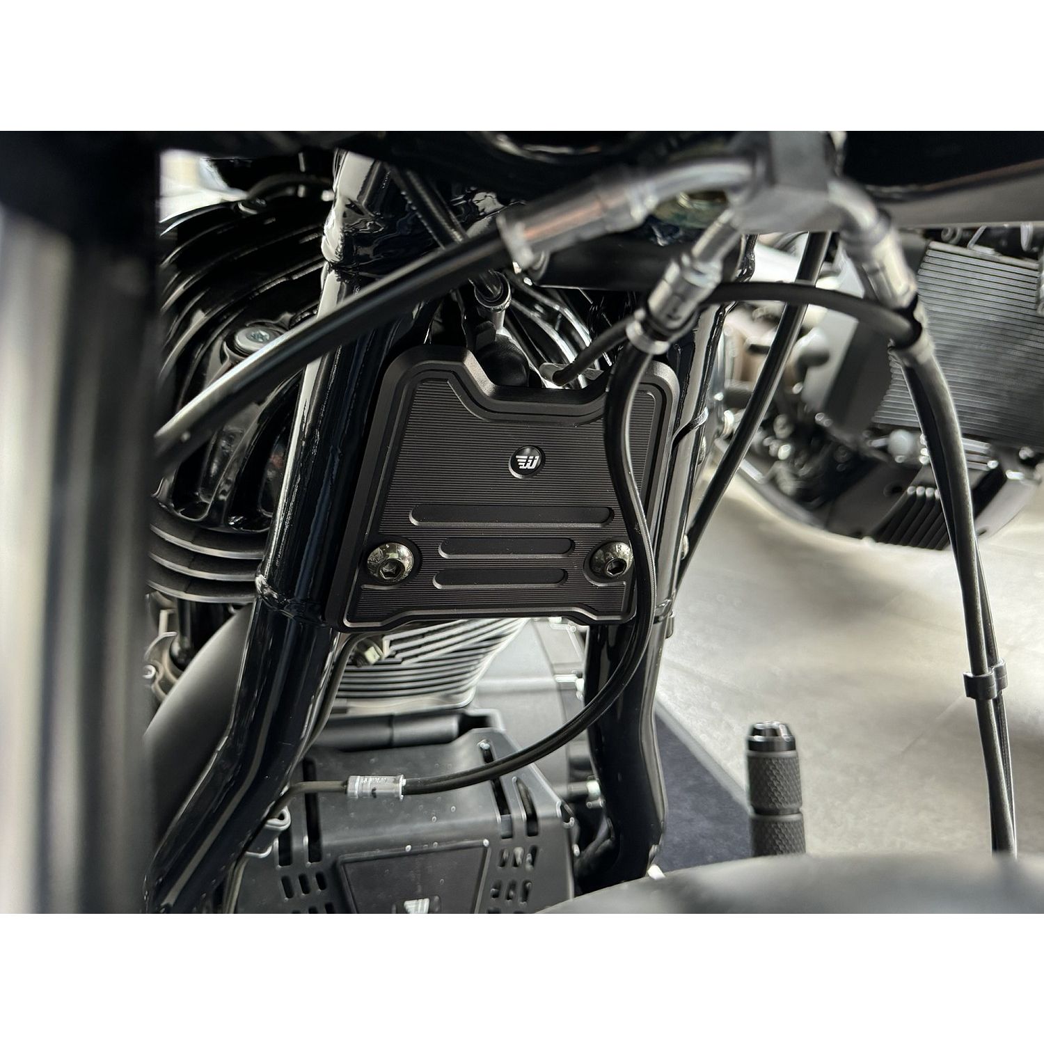 Wunderkind Cover Brake Distributor Frame For Indian Chief - Moore Speed ...