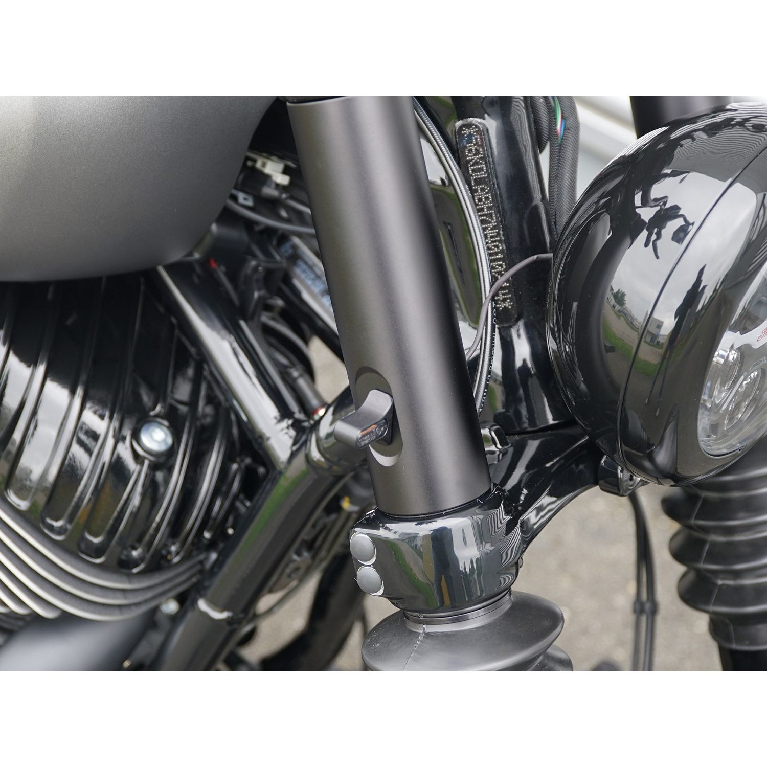 Wunderkind Cover Front Fork Tubes With Indicators For Indian Chief ...