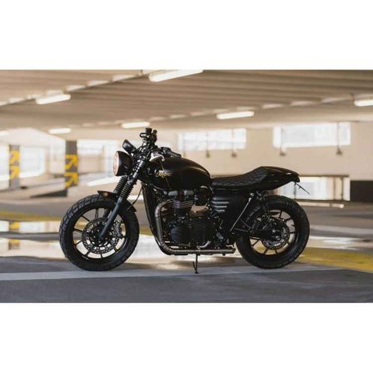 Triumph Bonneville Street Tracker Black Seat by Motone - Moore Speed Racing
